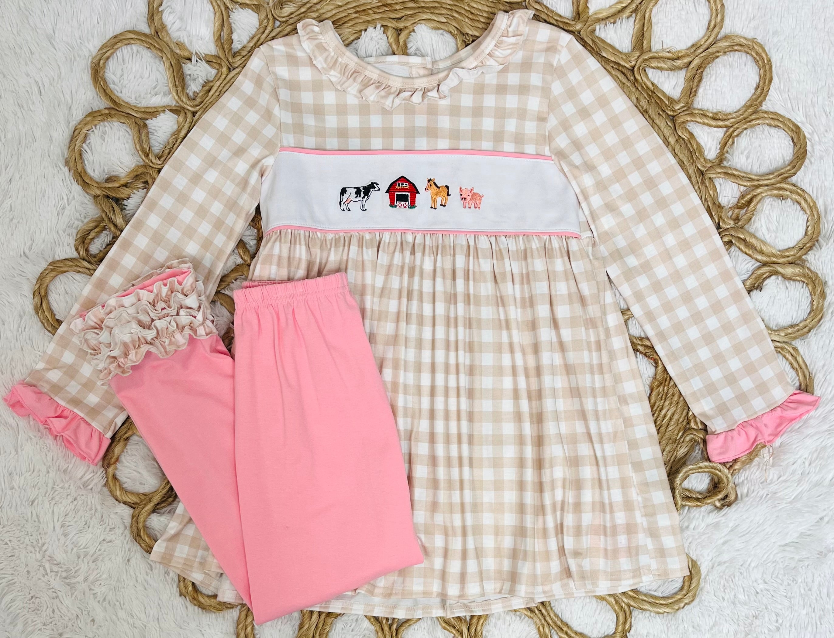 Girls farm animal 2 piece set – Mini Mee Boutique